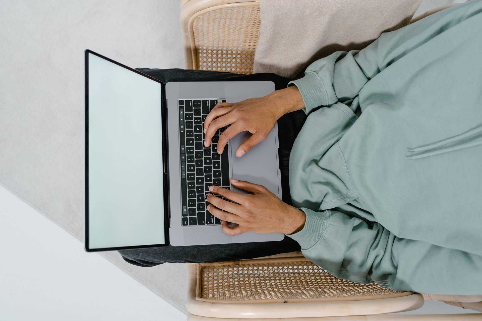 Resume Email Subject Lines: 20 Examples That Get Opened | Resumeble